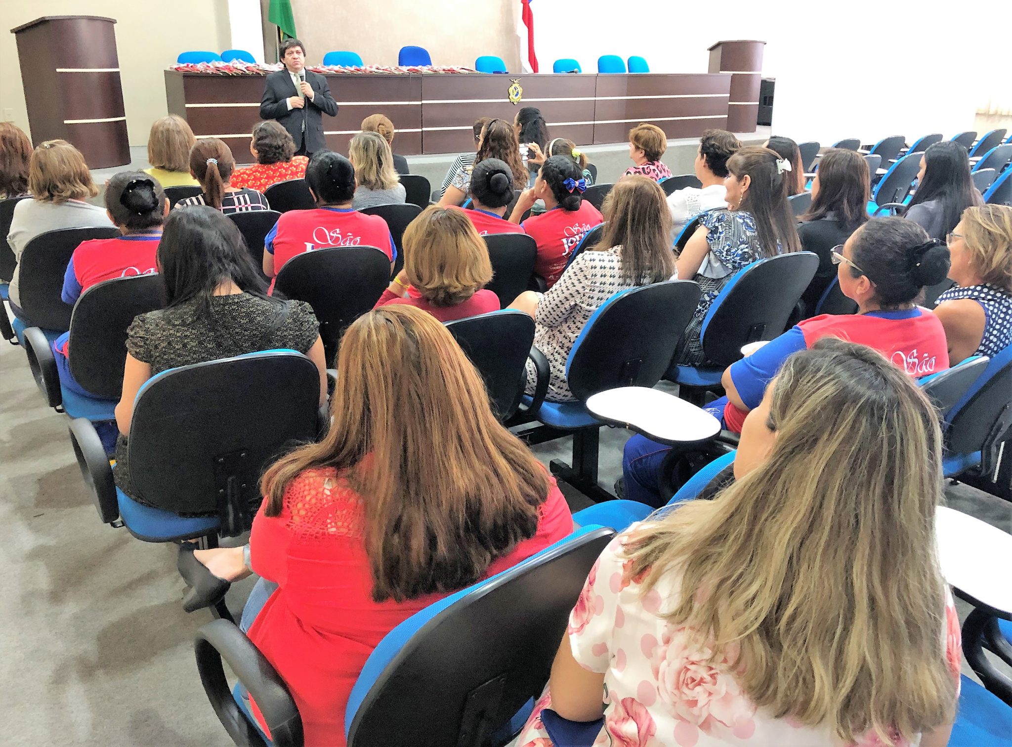 PGE-AM presta homenagem às mães - PGE-AM